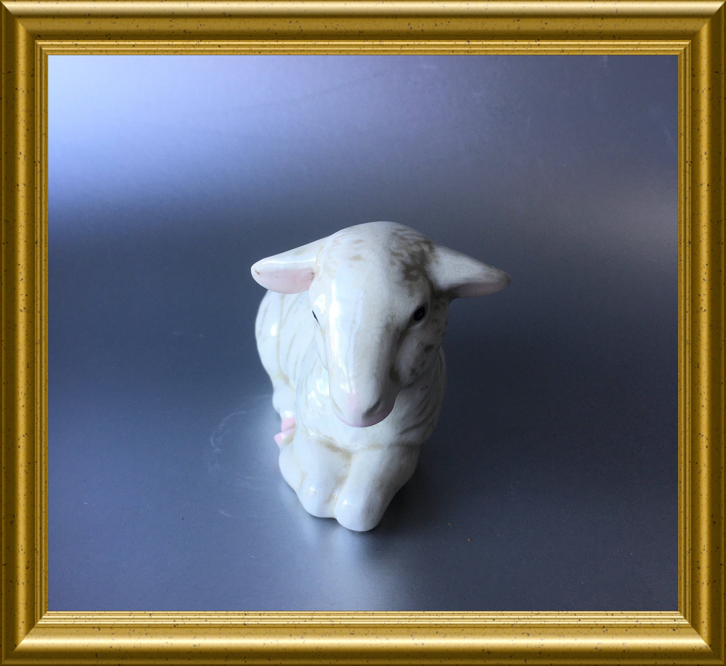 Vintage ceramic figurine : sheep, lamb