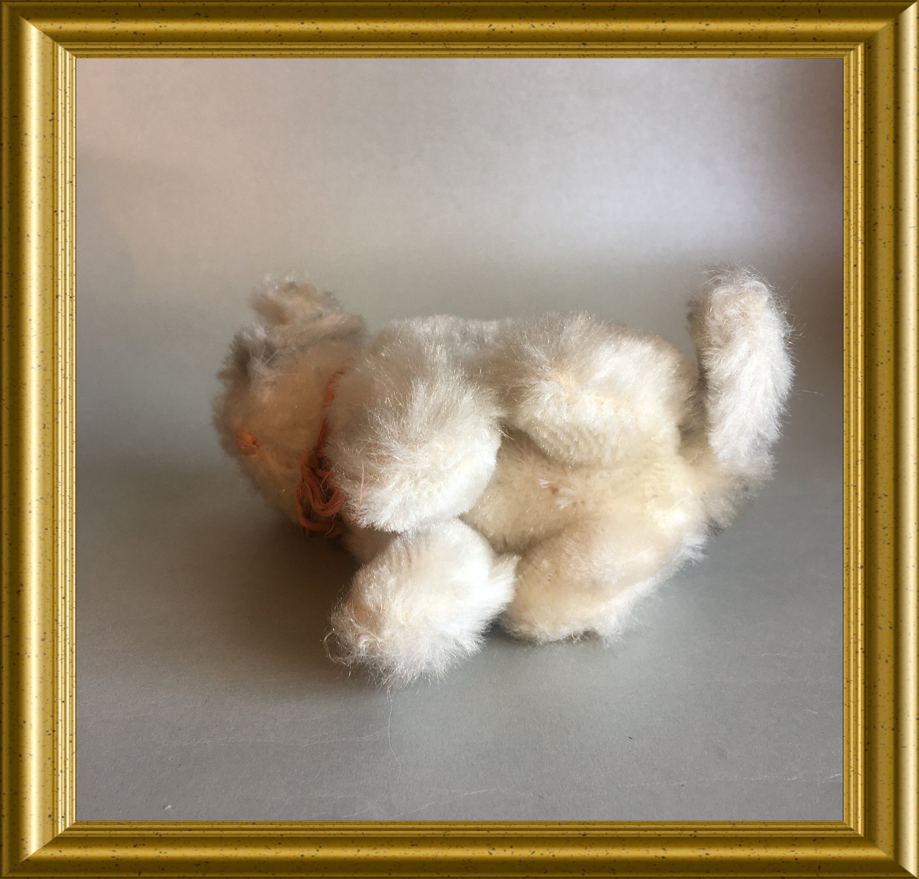 Antique toy : kitten, cat