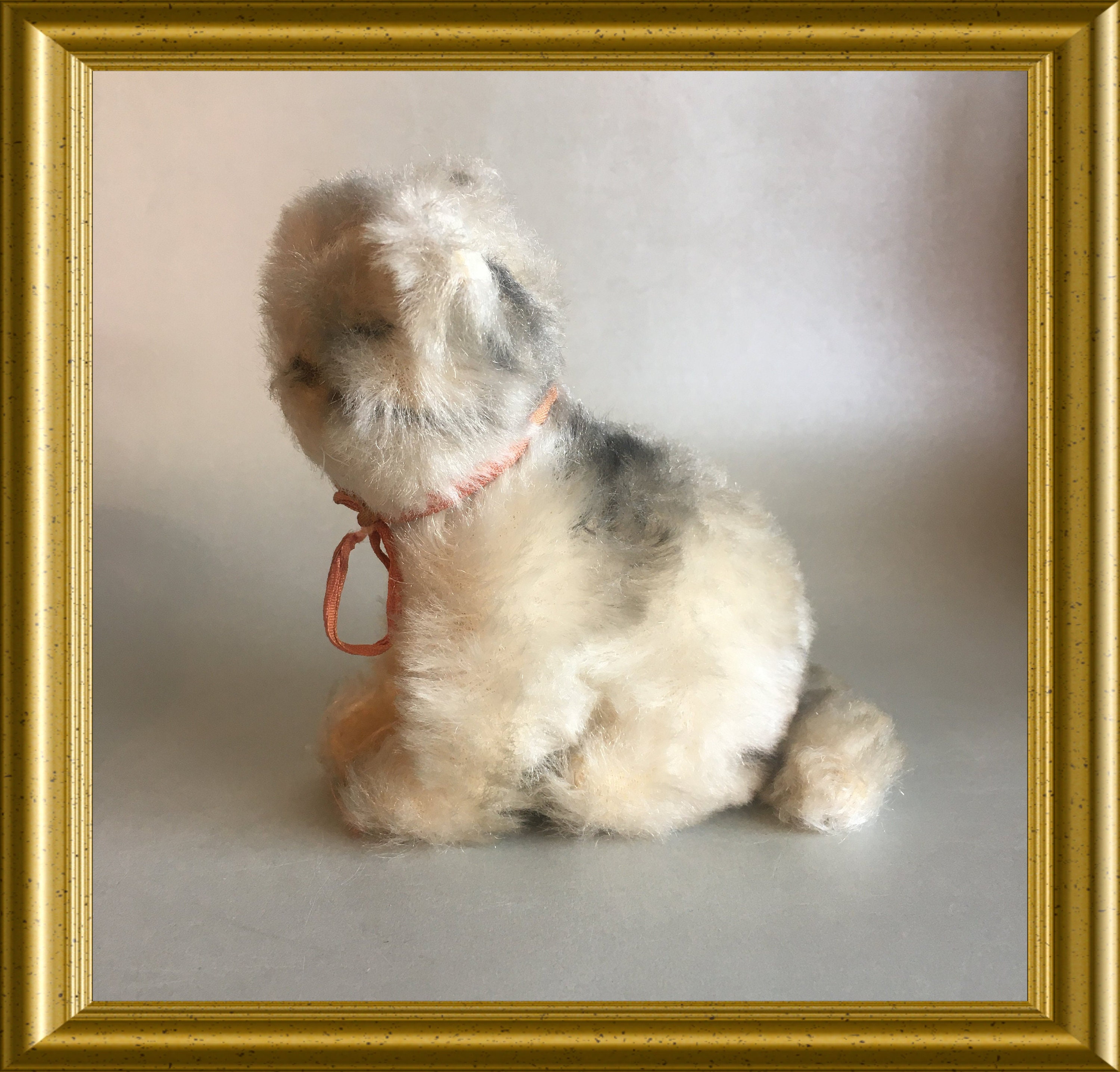 Antique toy : kitten, cat