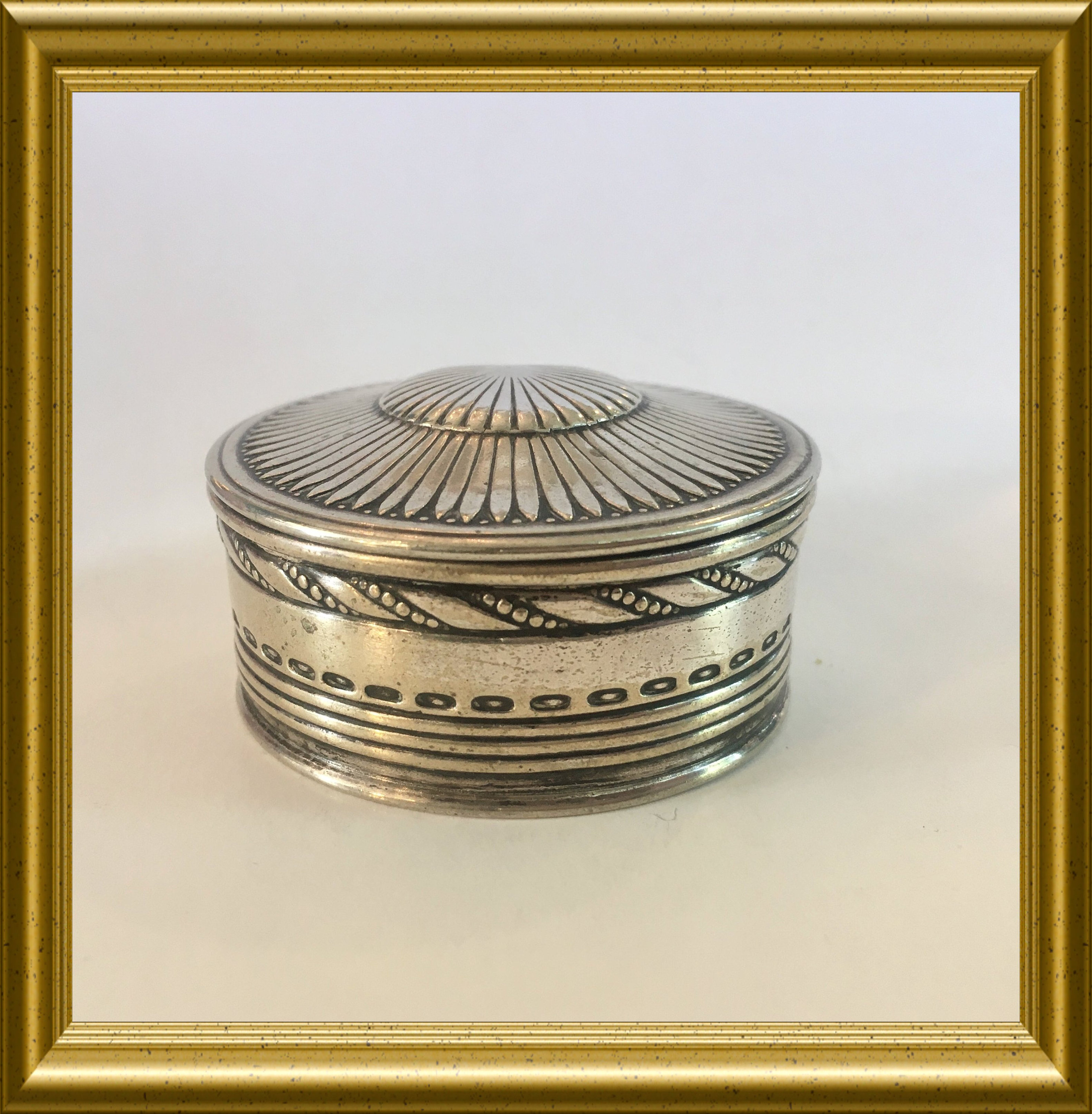 Vintage small round silver plated box
