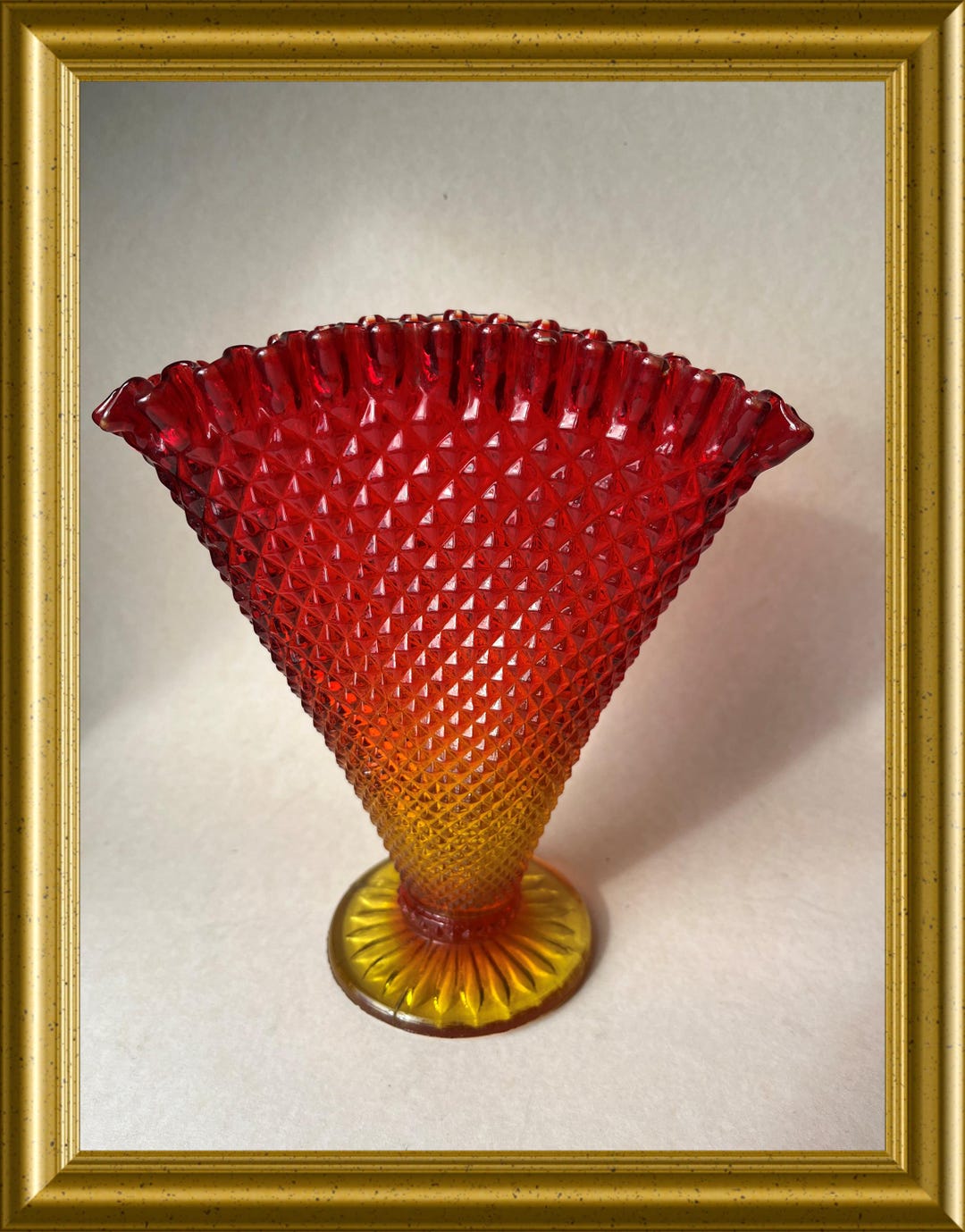 Vintage Fan-shaped Vase Amberina Glass - Etsy