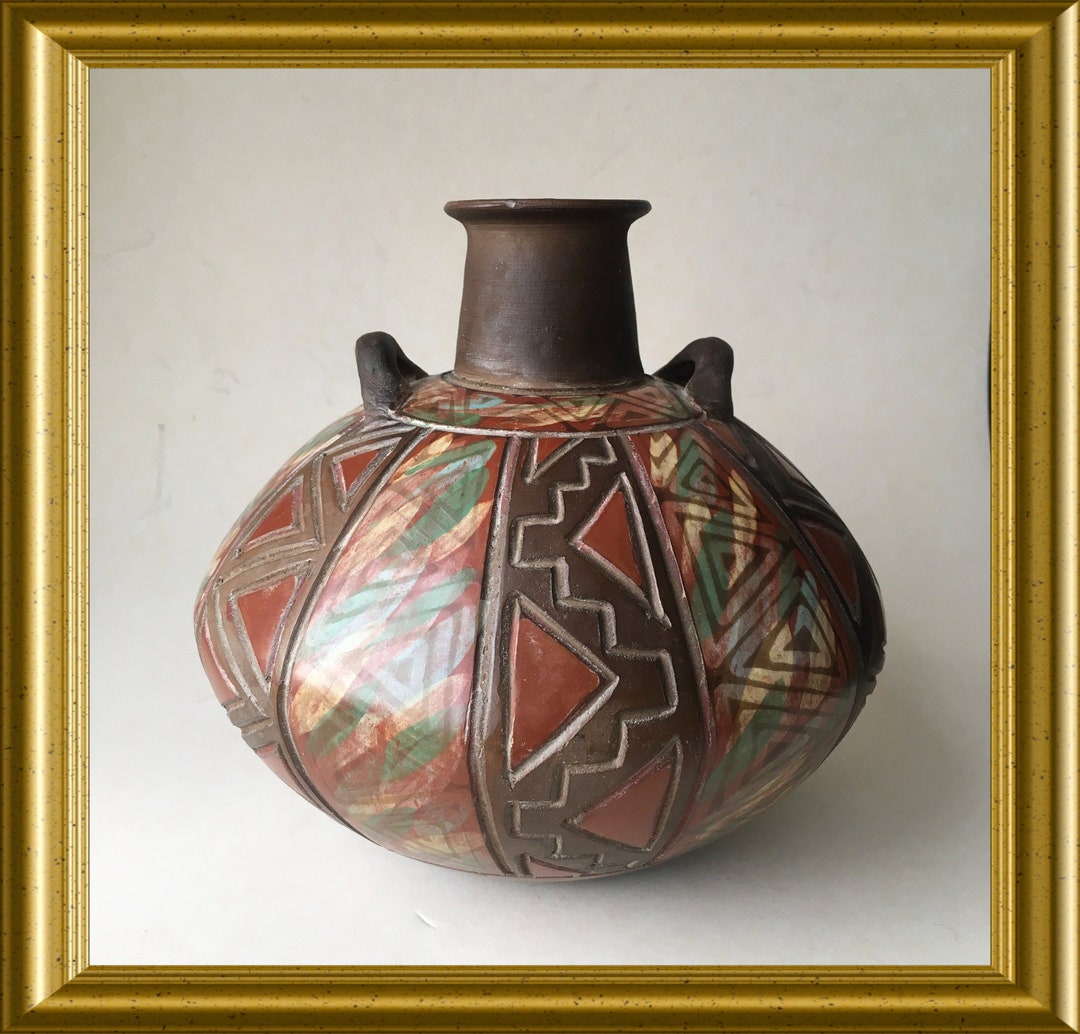 Signed Inca Pottery Vase: Santodio Paz, Chulucanas, Peru, Geometric ...