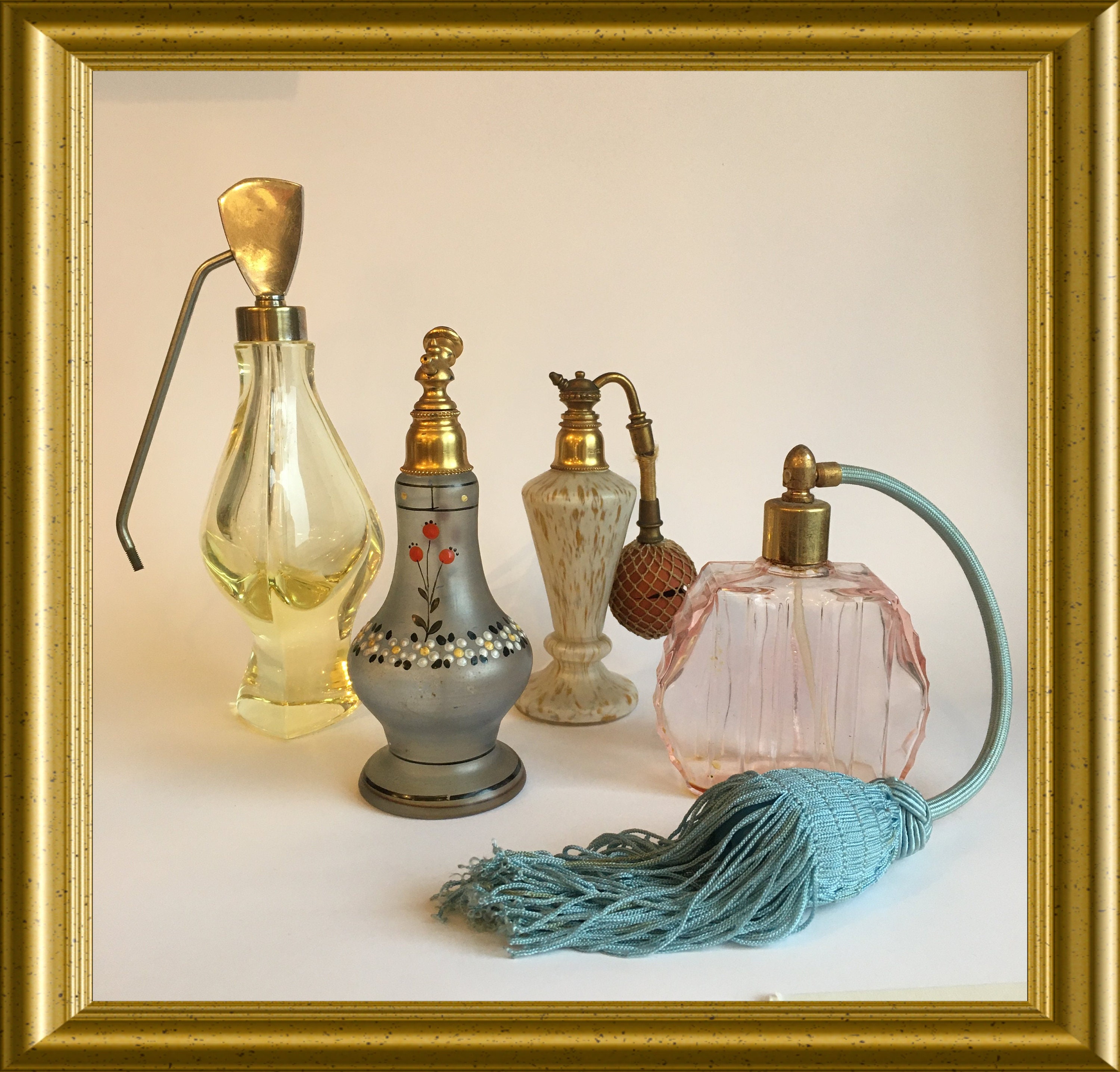 Lovely art deco yellow glass perfume bottle atomizer without bulb puffer