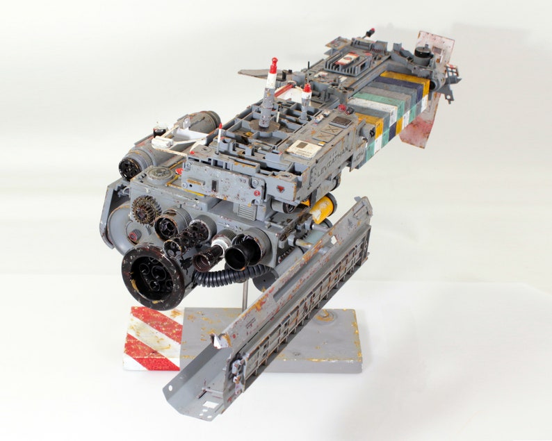 Spaceship Model Freighter Gas Carrier Scratchbuild Collectible Toy