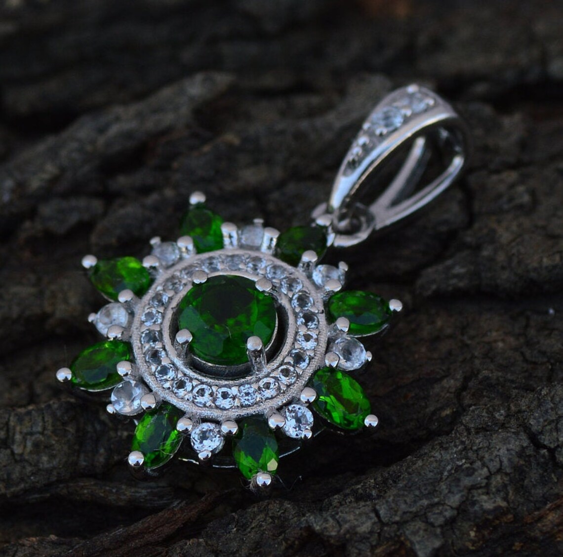 Natural Chrome Diopside Pendant Solid 925 Silver Tarnish - Etsy