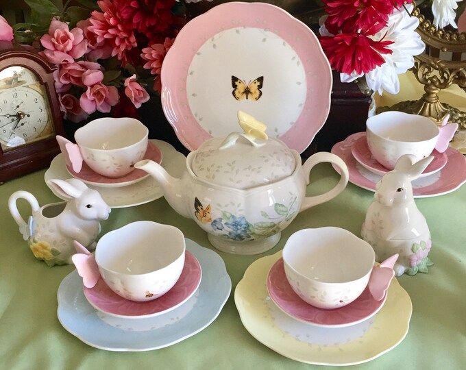 Adorable One of a Kind Lenox Butterfly Meadow Teaset for 4 Butterfly ...