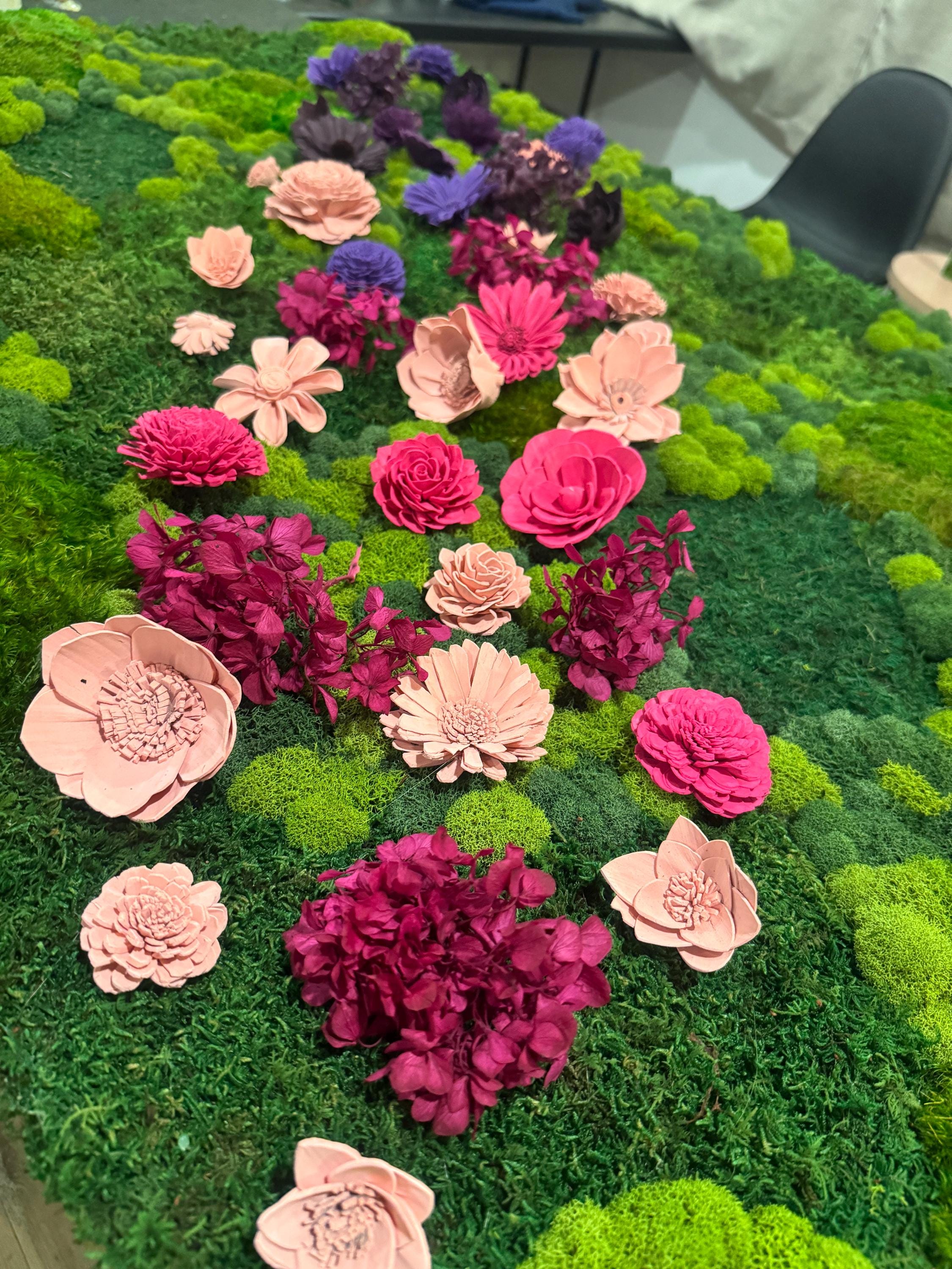 Custom Moss Wall Art With Sola Flowers, Hydrangeas – Lush Green Home ...