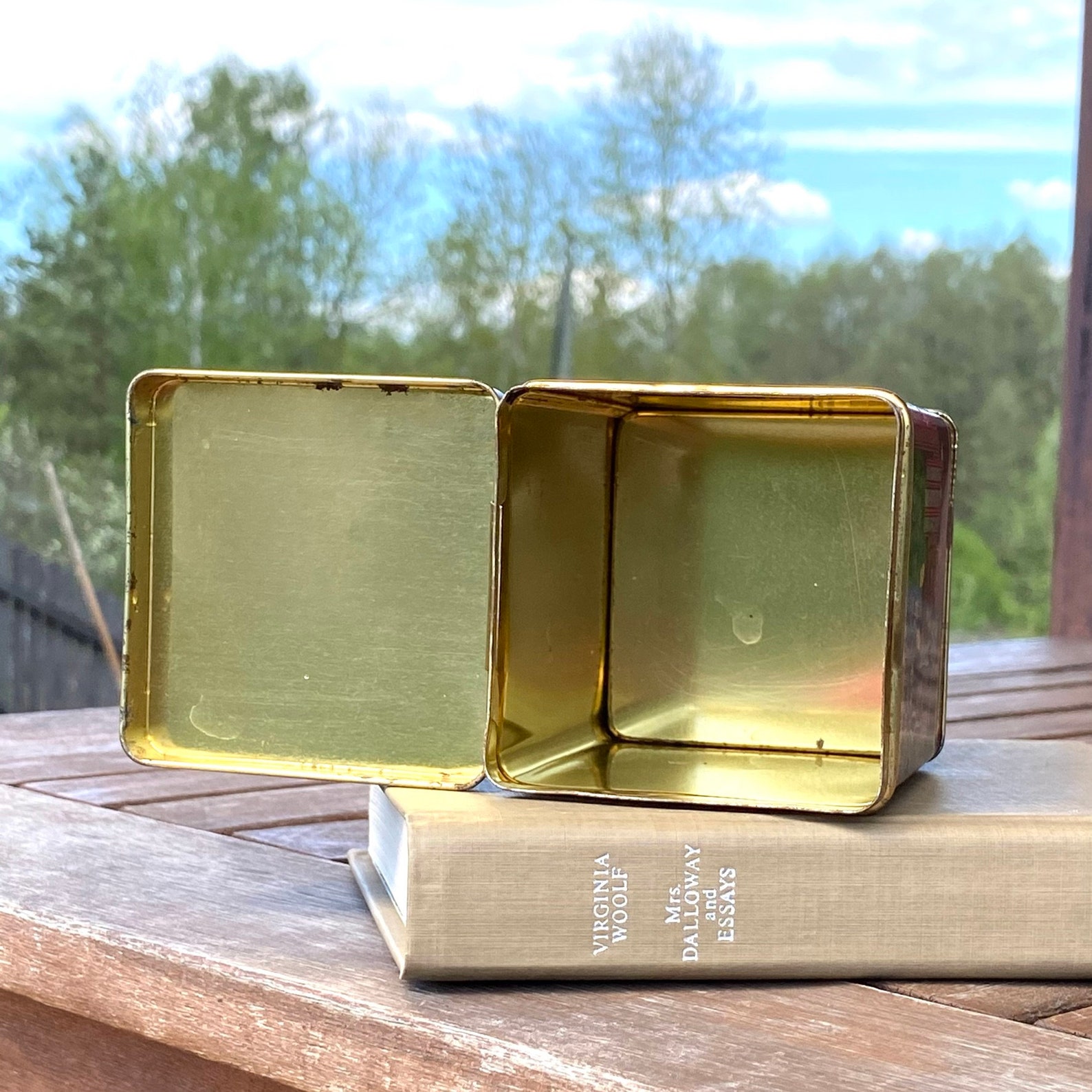 Oriental tea box Ceylon tea box with lid old tin box | Etsy