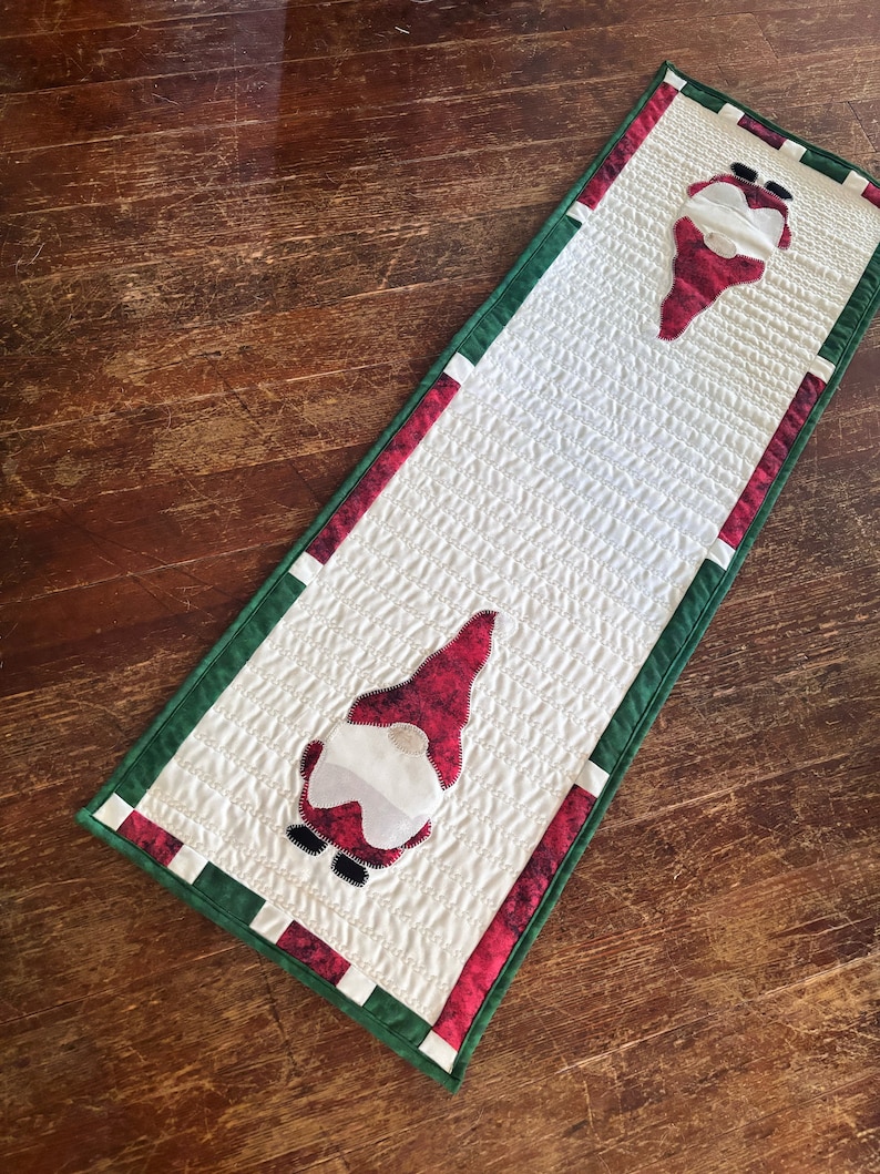 Christmas Gnomes Table Runner Pattern PDF by Simpson Designs Studio ...