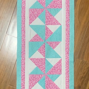 Double Pinwheel Table Runner Pattern PDF by Simpson Designs Studio ...