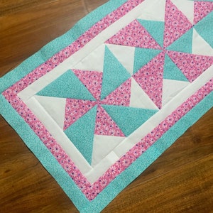 Double Pinwheel Table Runner Pattern PDF by Simpson Designs Studio ...