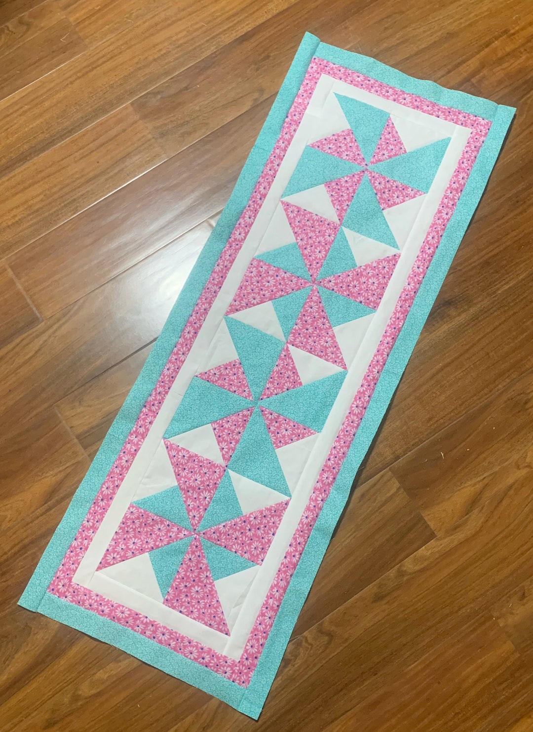 Double Pinwheel Table Runner Pattern PDF by Simpson Designs Studio ...