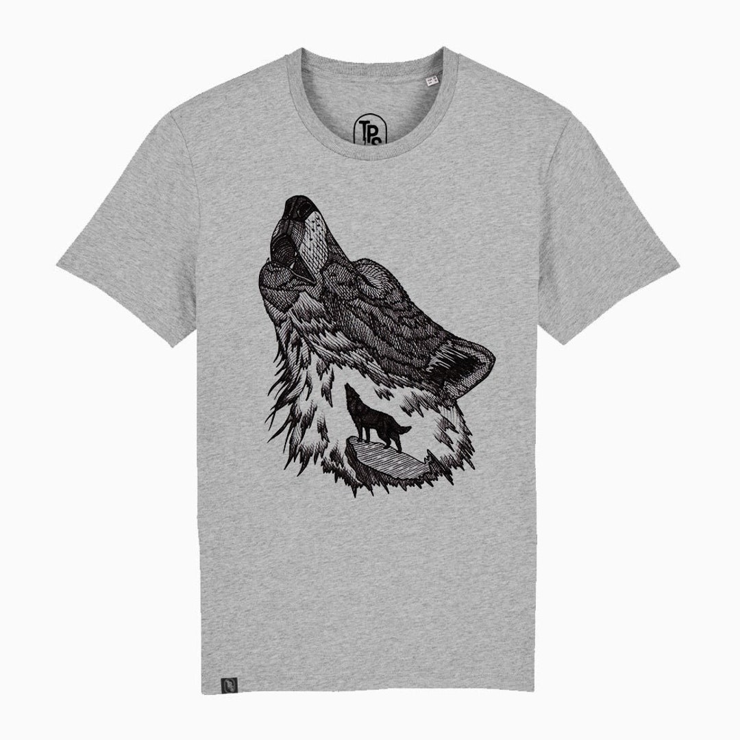 Wild Animal T-shirt, Wolf Howling at the Moon Tee, North American ...