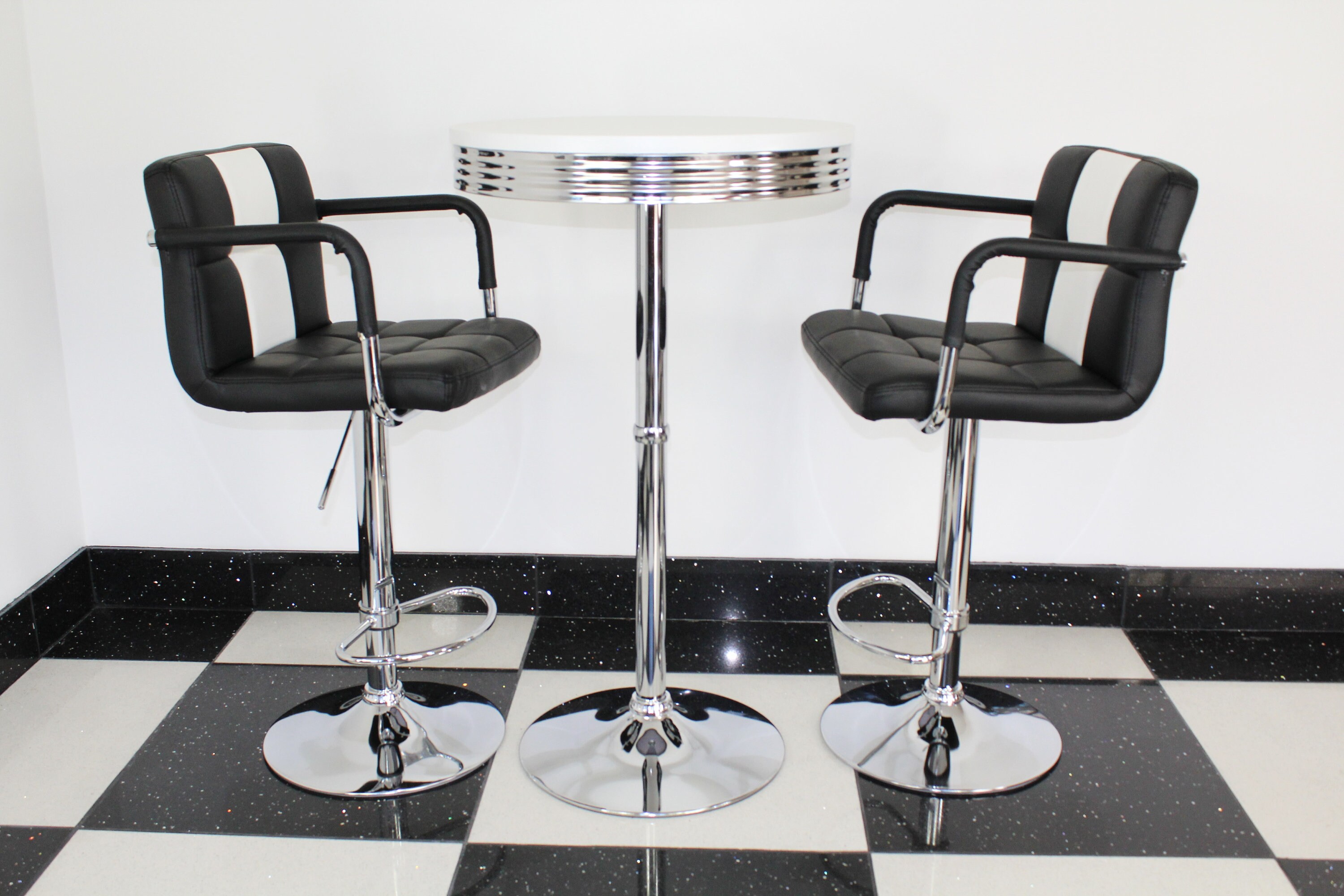 American 50s Diner Furniture Retro Style Bistro Table and 2 Black ...