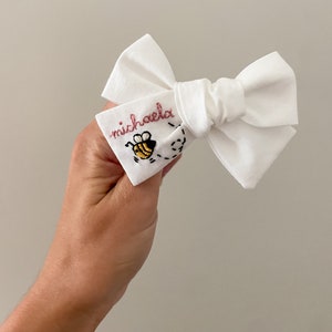 Bumblebee Bow - Bee Bow - First Bee Day - Hand Embroidered Bow - Baby ...