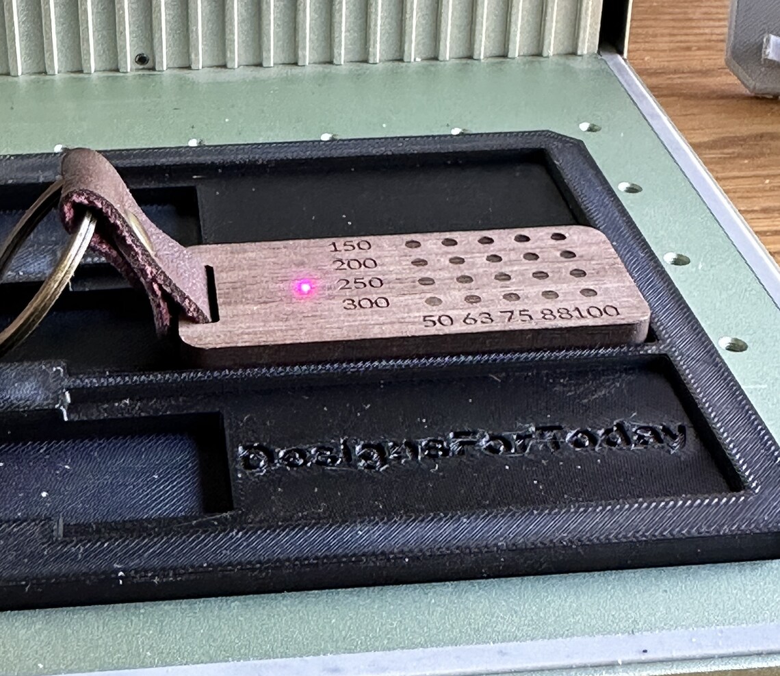 XTOOL F1 Jig/fixture for Wooden Key Tags - Etsy