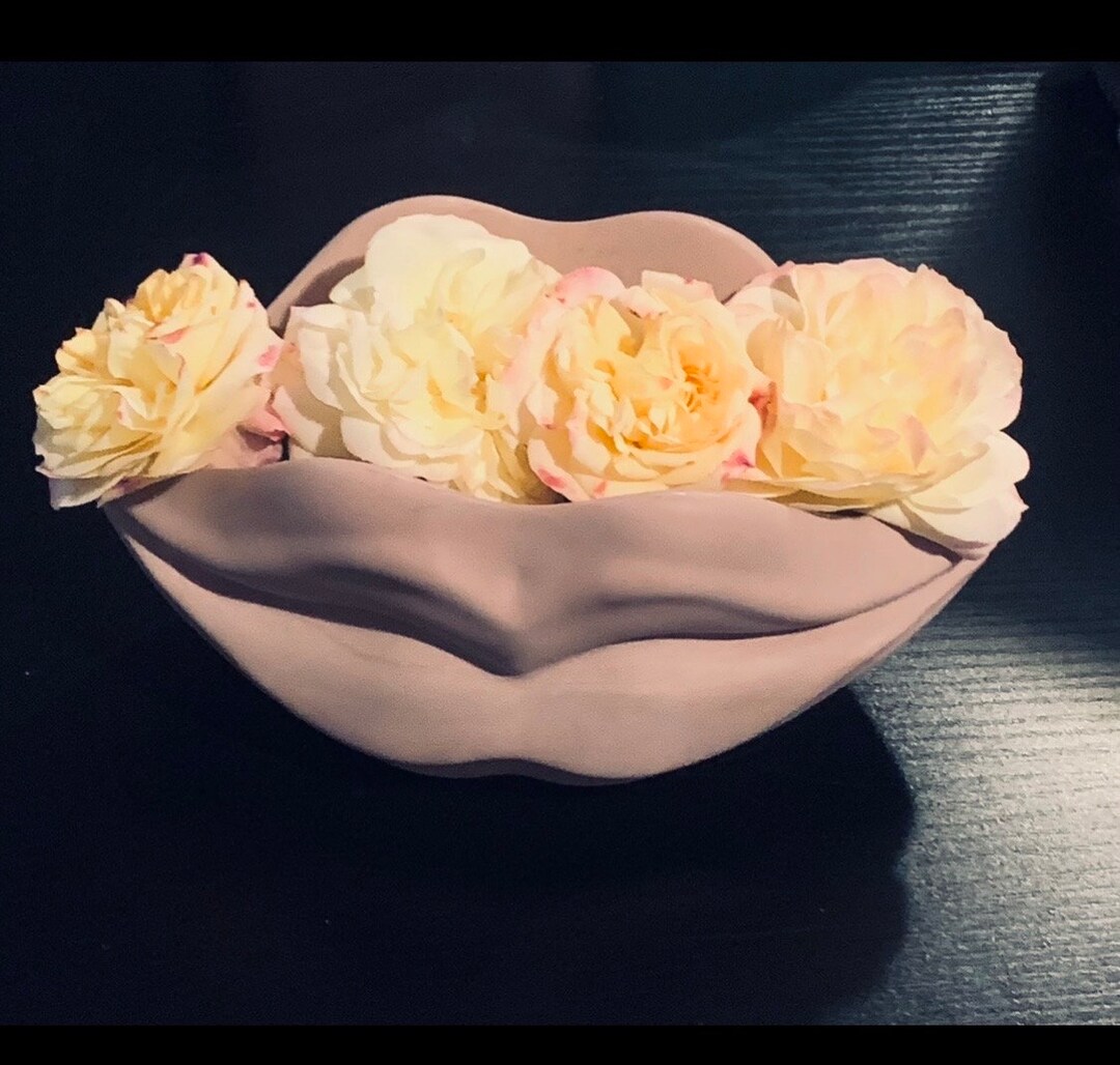 Concrete Lip Pot/ Planter/ Candle Vessel/ Concrete Pot/ Valentine Gift ...