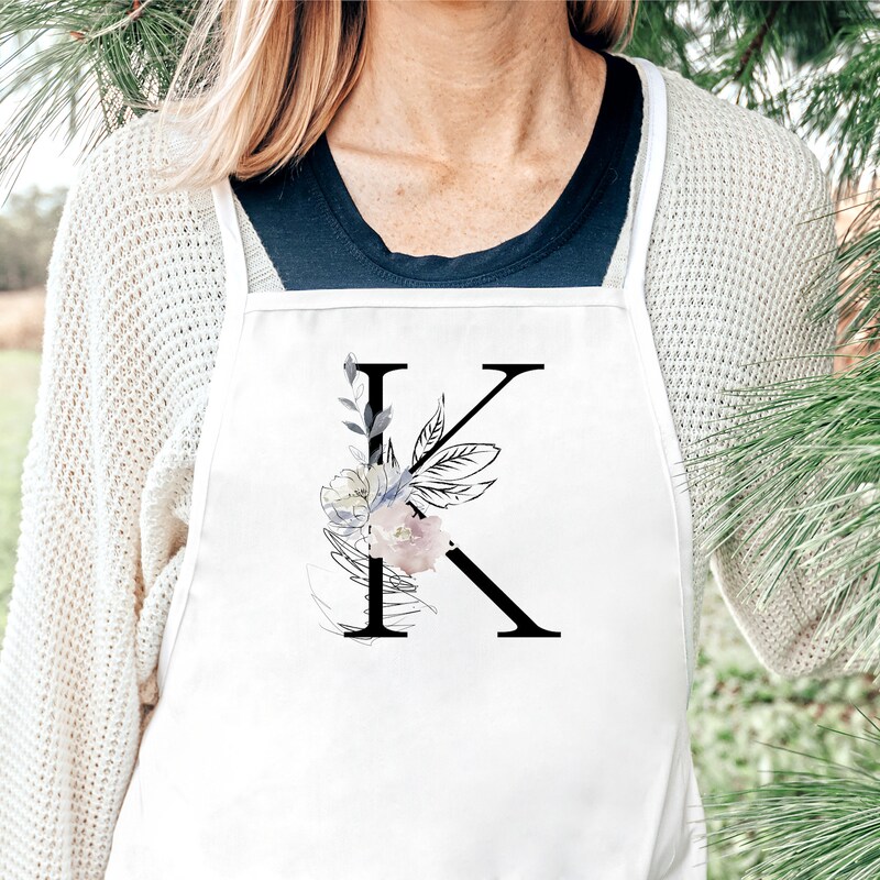 Monogrammed Aprons - Etsy