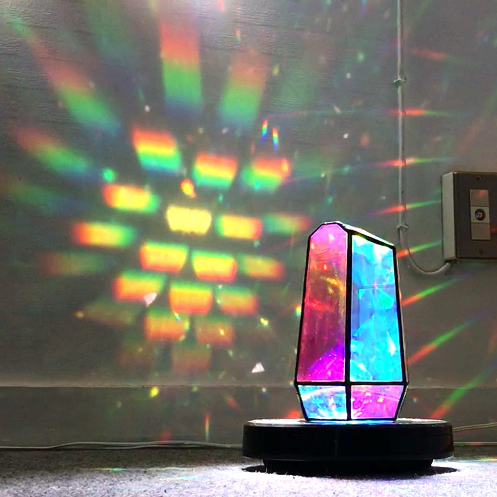 Niji Crystal Dichroic Prism Size SML Black or Gold - Etsy