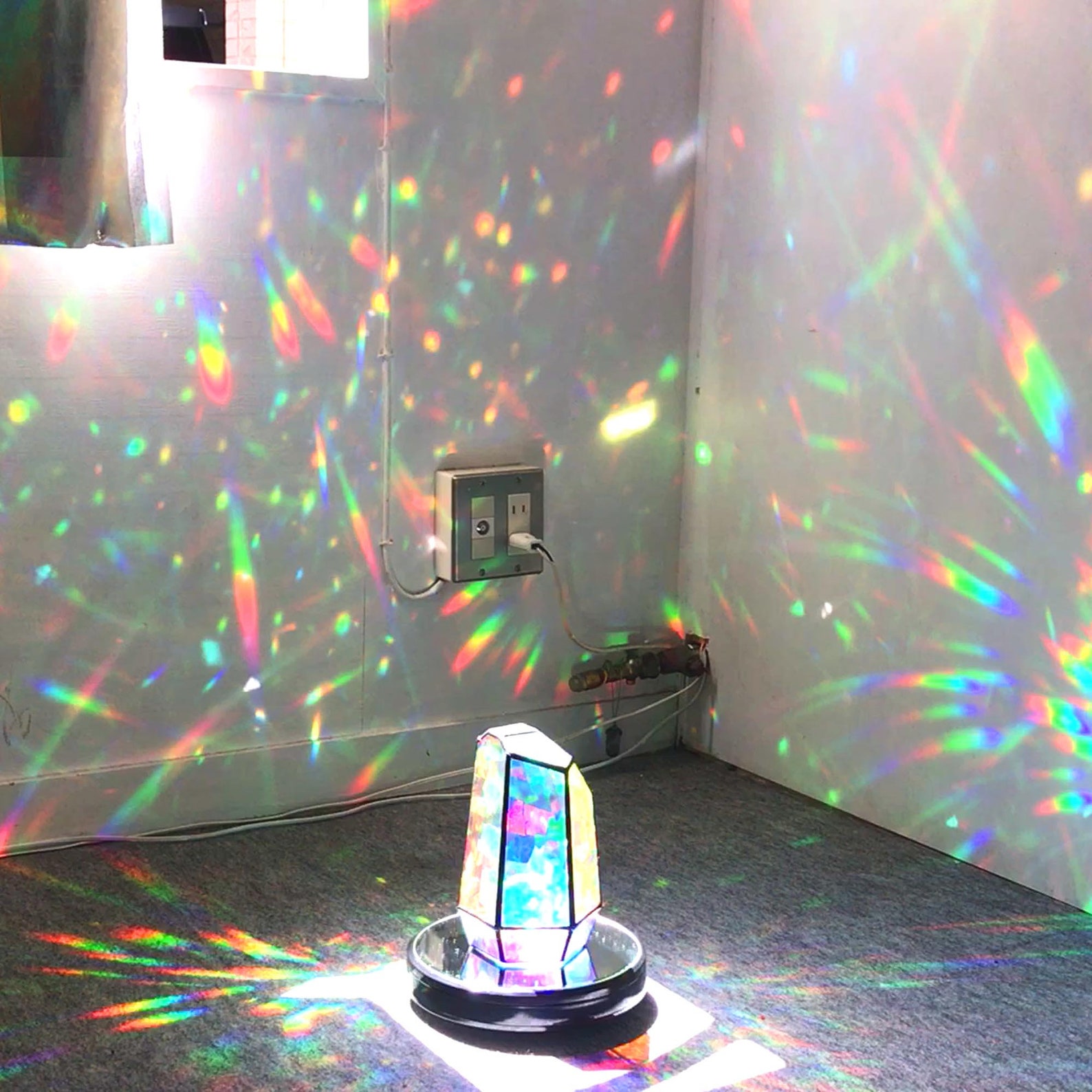 Niji Crystal Dichroic Prism Size SML Black or Gold - Etsy