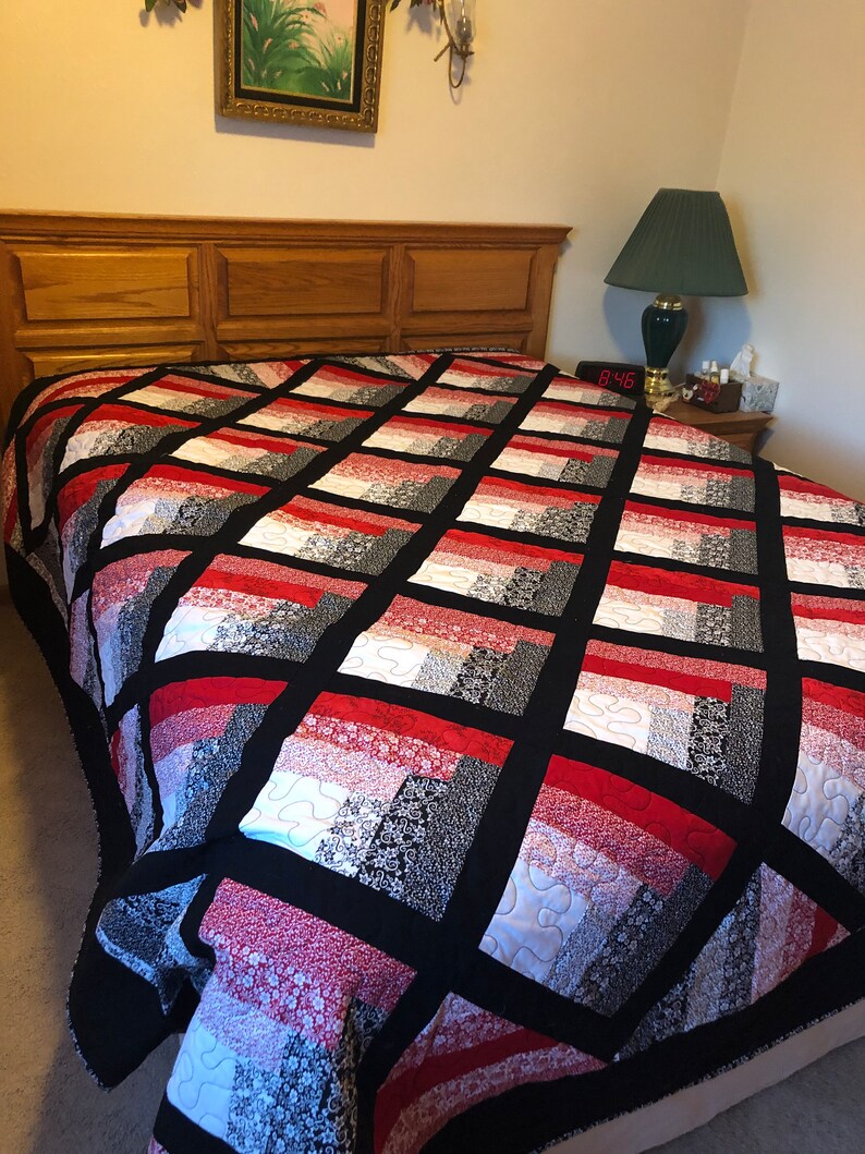 Queen Log Cabin in Red, Black and White - Etsy