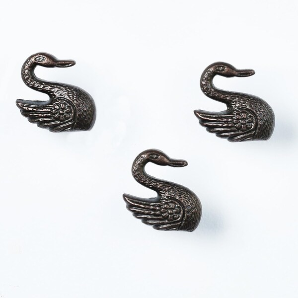 Swan Wall Mount - Etsy