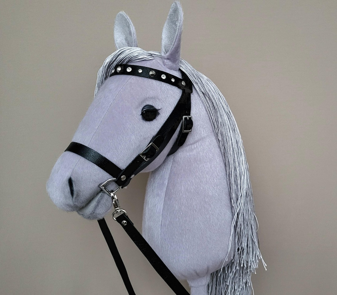 Hobby Horse in Light Gray + BONUS Box for Hobby Horsing Outdoor Play ...