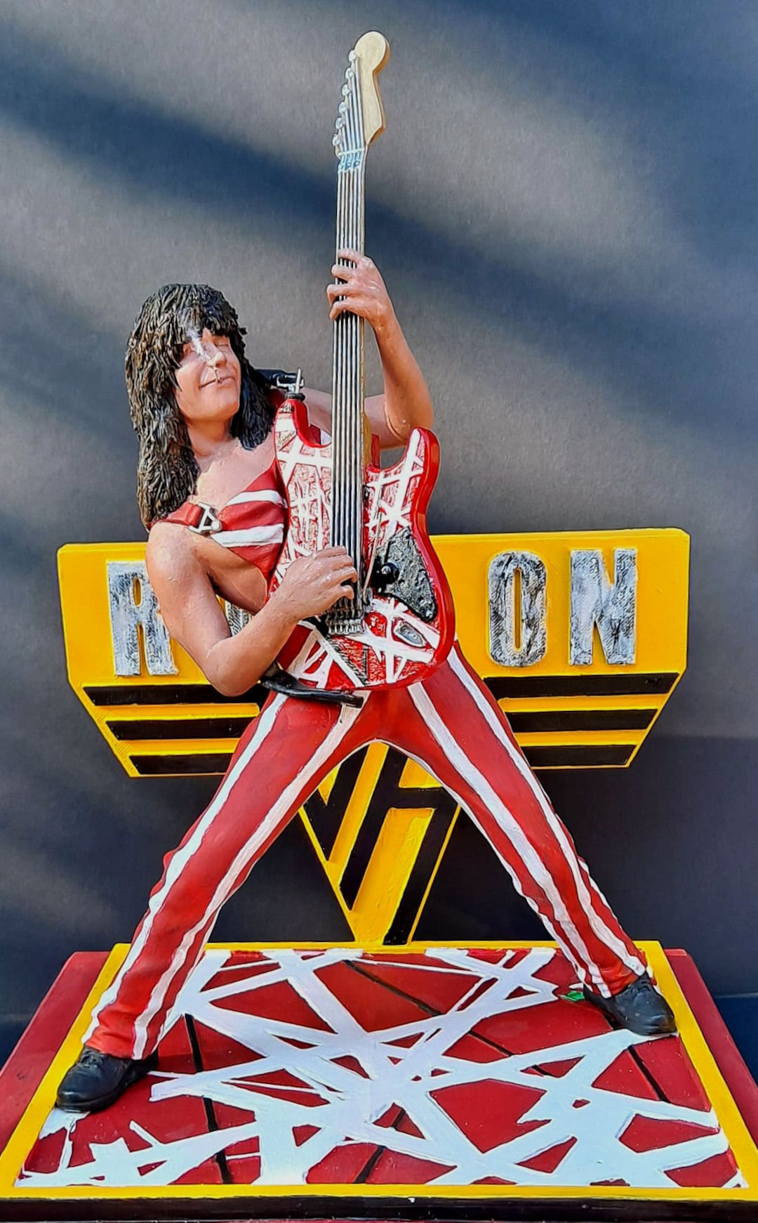 Eddie Van Halen Tribute 12 Inch Figure Hand Painted Resin 1/6 Scale ...