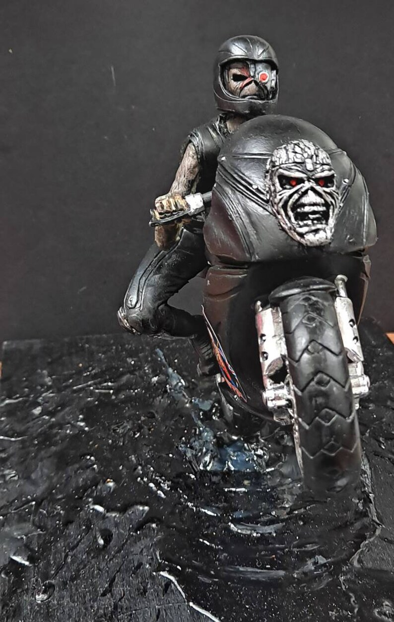 Iron Maiden Eddie Figure Custom Figurine. Peter Hicky Hickman 666 ...