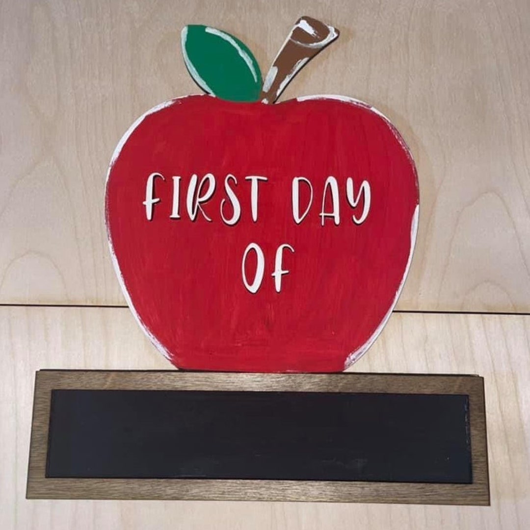 First Day of School Apple Photo Prop - Etsy