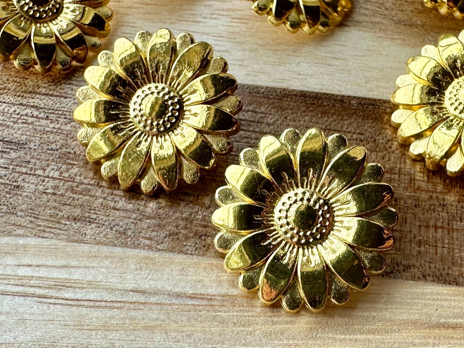 Gold Dahlia Shank Metal Buttons 2 or 6 Piece 17mm Metal Floral Buttons ...