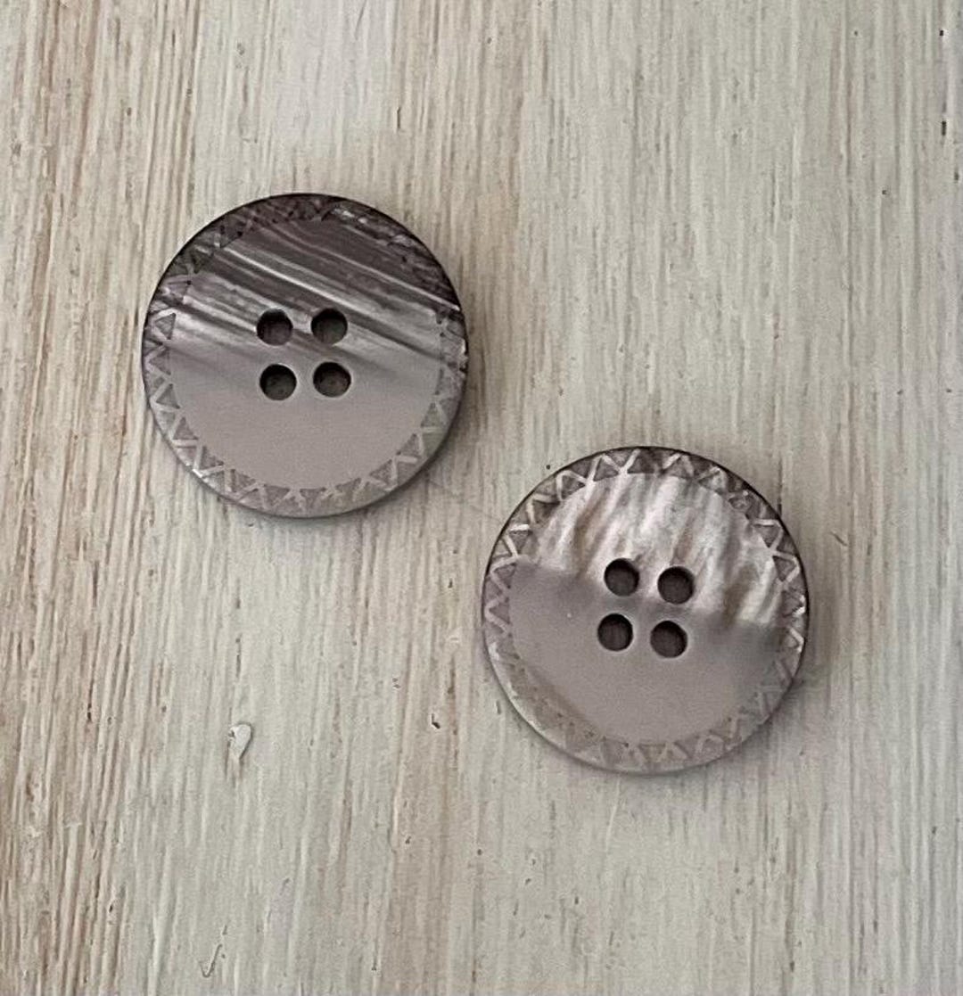 Grey Streaked Resin Buttons 20mm Resin Deep Silver Button Cardigan ...
