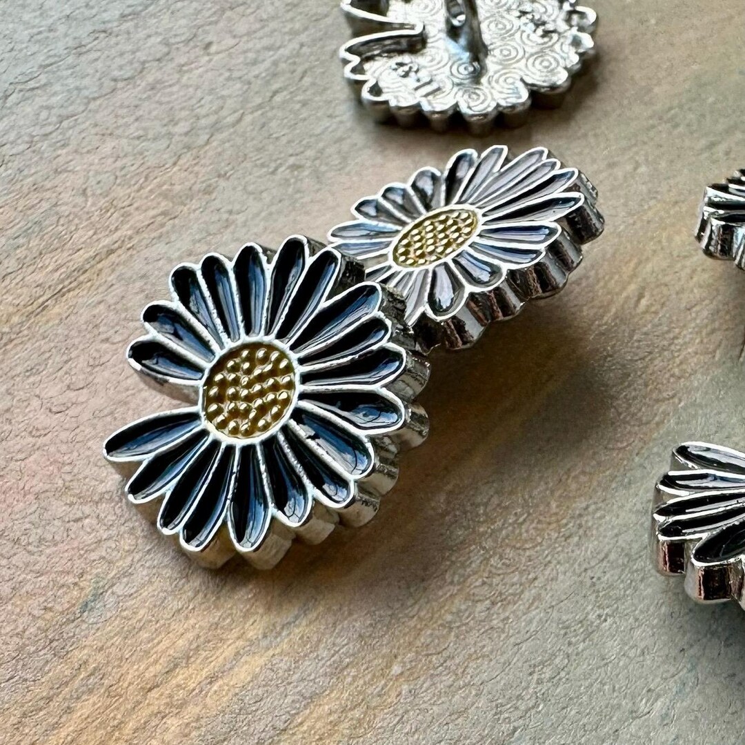 Black Enamel Daisy Metal Shank Buttons 20mm Flower Shape Button Fancy ...