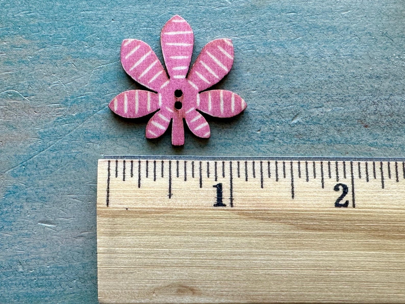 Assorted Leaf Buddy Shape Wood Buttons 27x30mm Random Wooden Craft ...