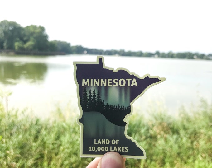 Minnesota Northern Lights Vinyl Sticker | Water Bottle Laptop Car ...
