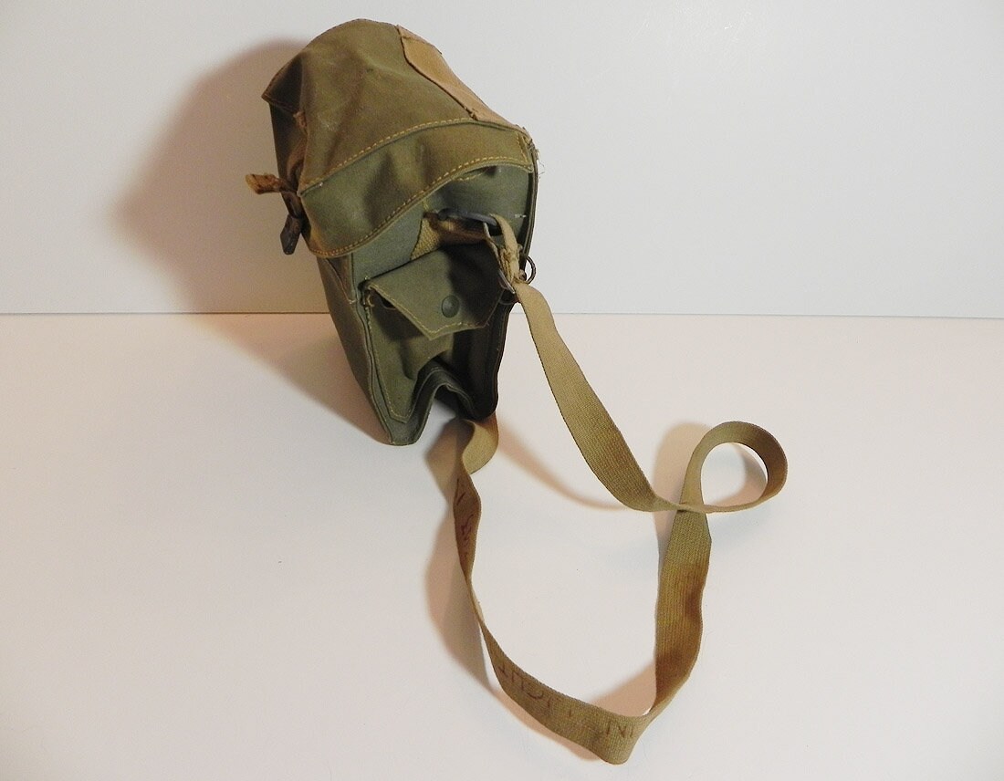 1943 Issue WW2 British Gas Mask Bag - Etsy