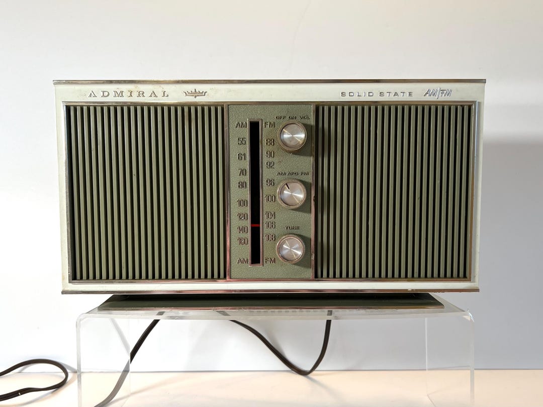 Green Admiral Solid State Electric Radio YR718 - Etsy