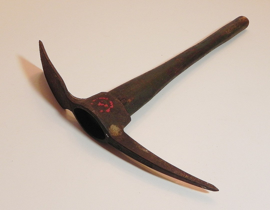 WW2 US Army Pick Axe Marked U.S. PLUMB 1942 - Etsy Israel