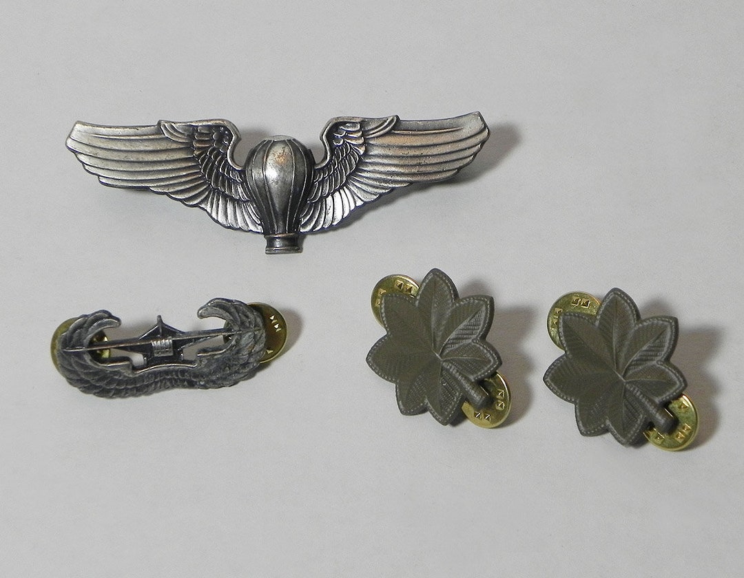 4 Reproduction WW2 Military Pins - Etsy