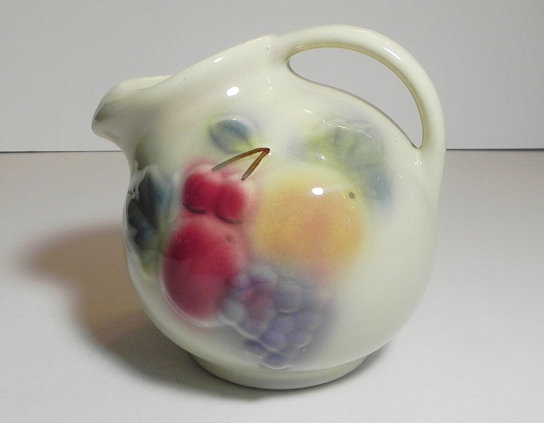 Adorable Shawnee Ball Tilt Pitcher With Ice Lip - Etsy