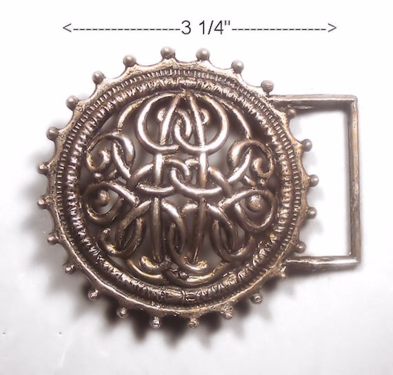 Large Vintage Cast Metal Domed Belt Buckle - Gem