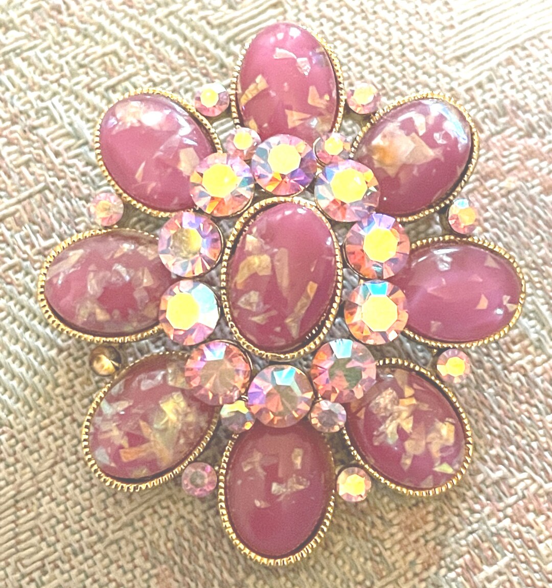 Vintage SNK Fuchsia Confetti Cabochon Aurora Borealis AB Brooch - Etsy