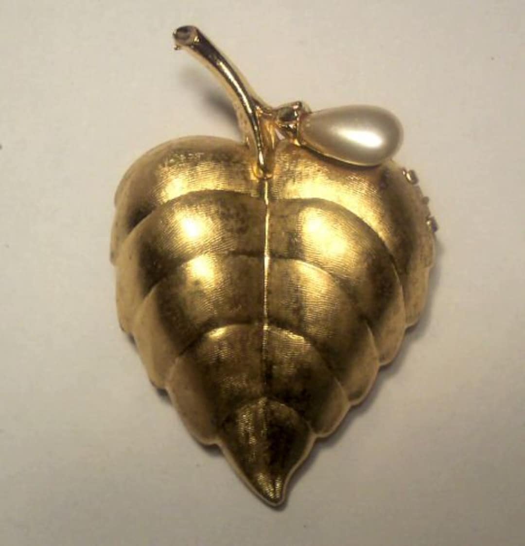 Vintage Avon Perfume Glace Locket Pin Brooch - Etsy