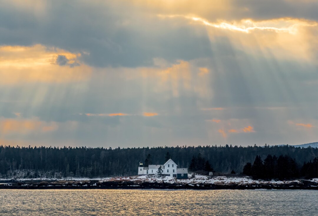 Maine, Acadia National Park, Schoodic Loop Road, Evening Sun Rays Over ...