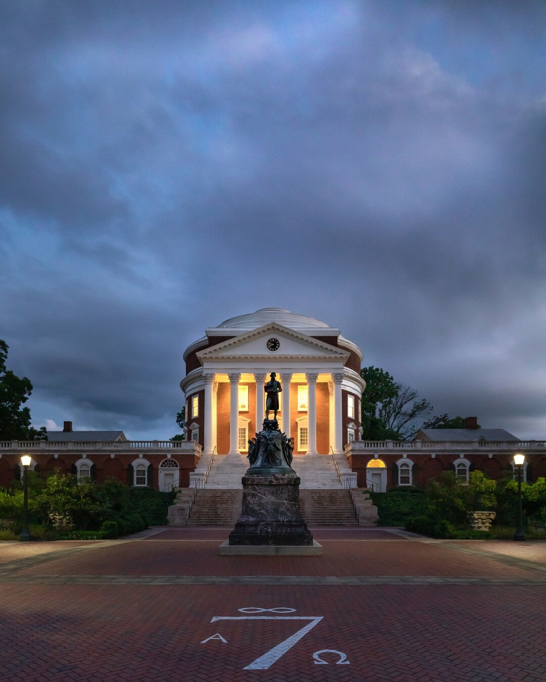 UVA Rotunda Jefferson Statue Sunset Photo Print by Hoowithaview - Etsy