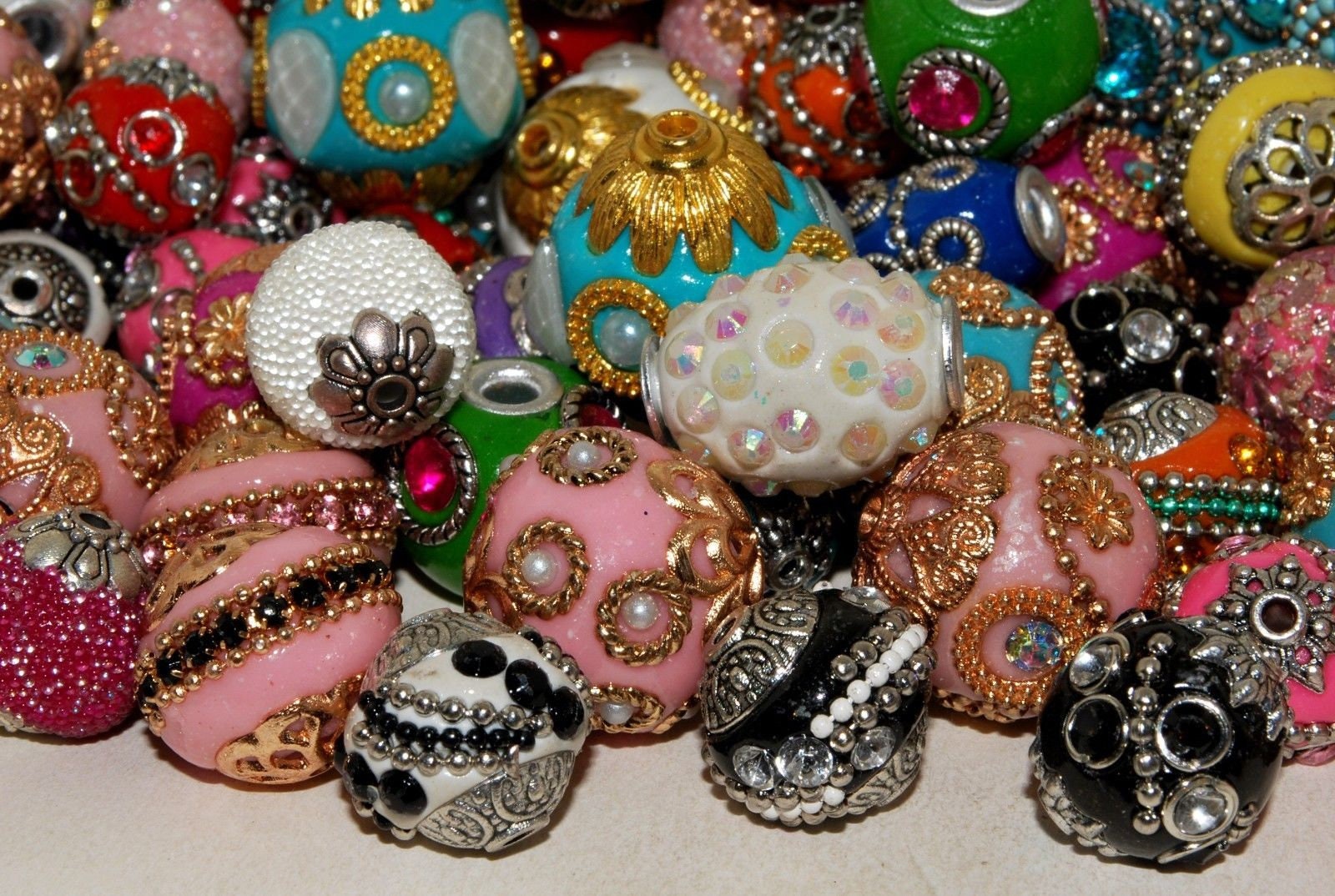 New 100 Piece Jesse James Fancy Boho, Indonesian Beads, Lilah Ann Beads ...