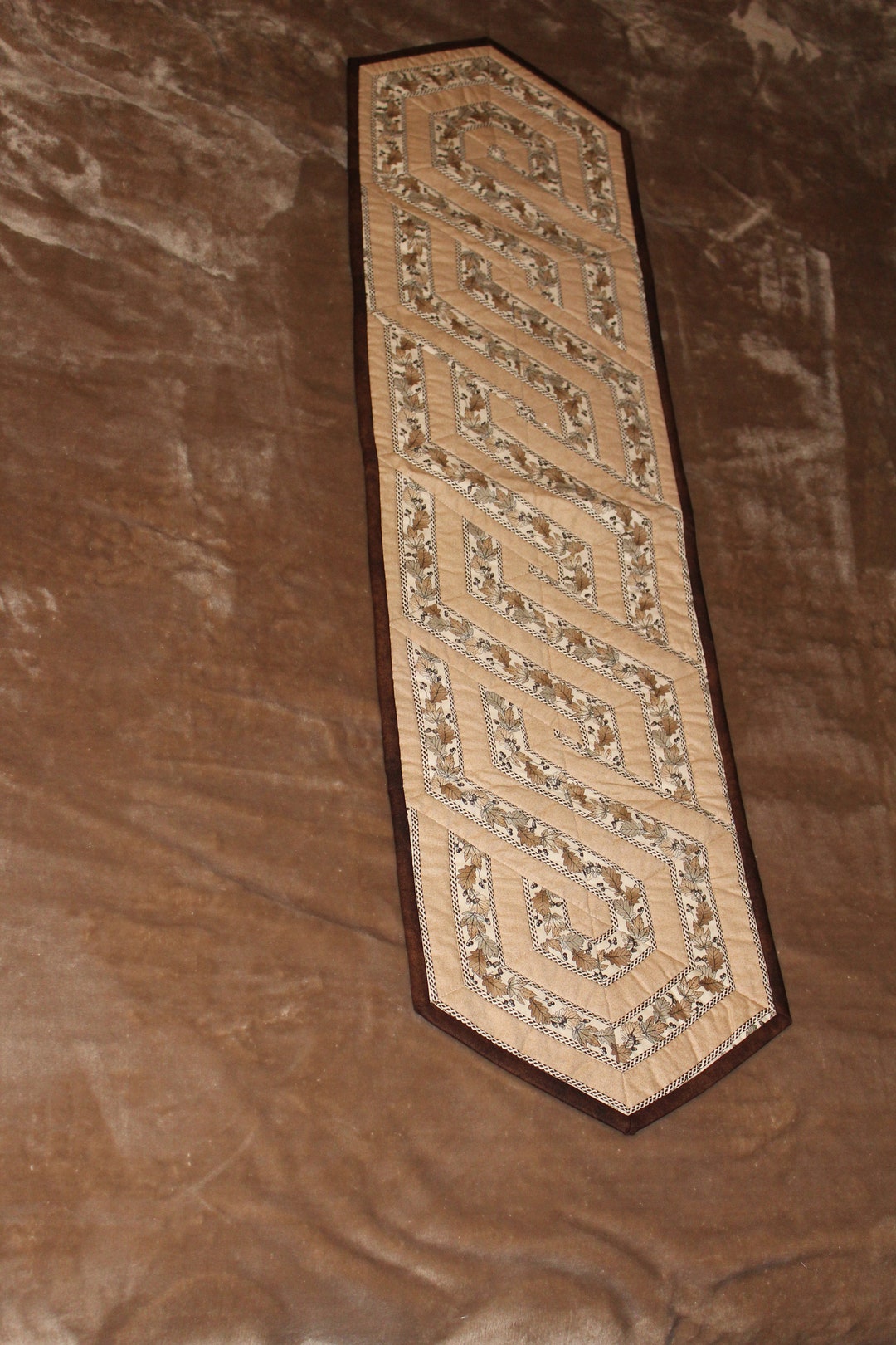 Tan Oak Leaf Table Runner - Etsy