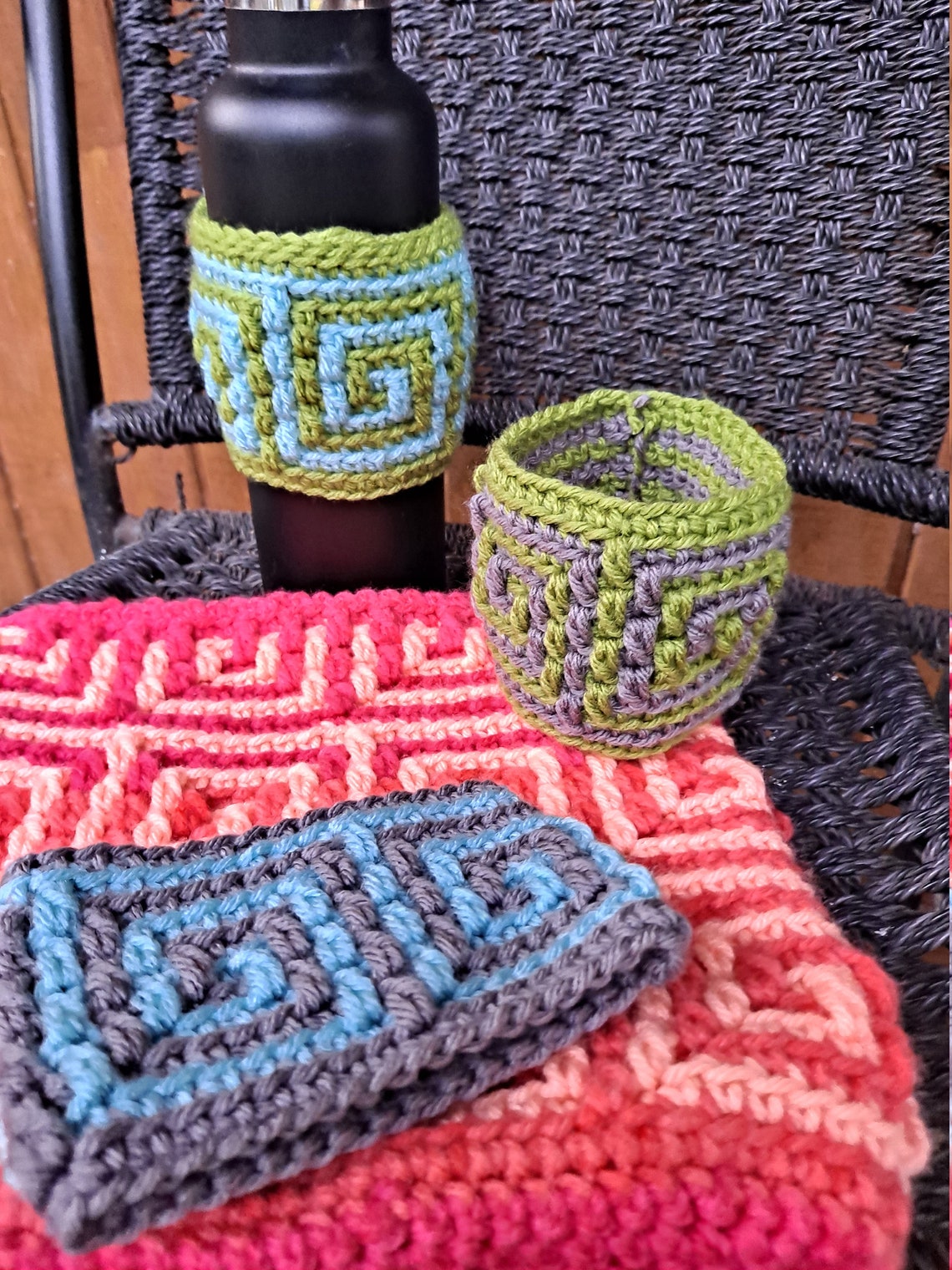 Mosaic Crochet Greek Key IN THE ROUND - Charts Only - Etsy Canada