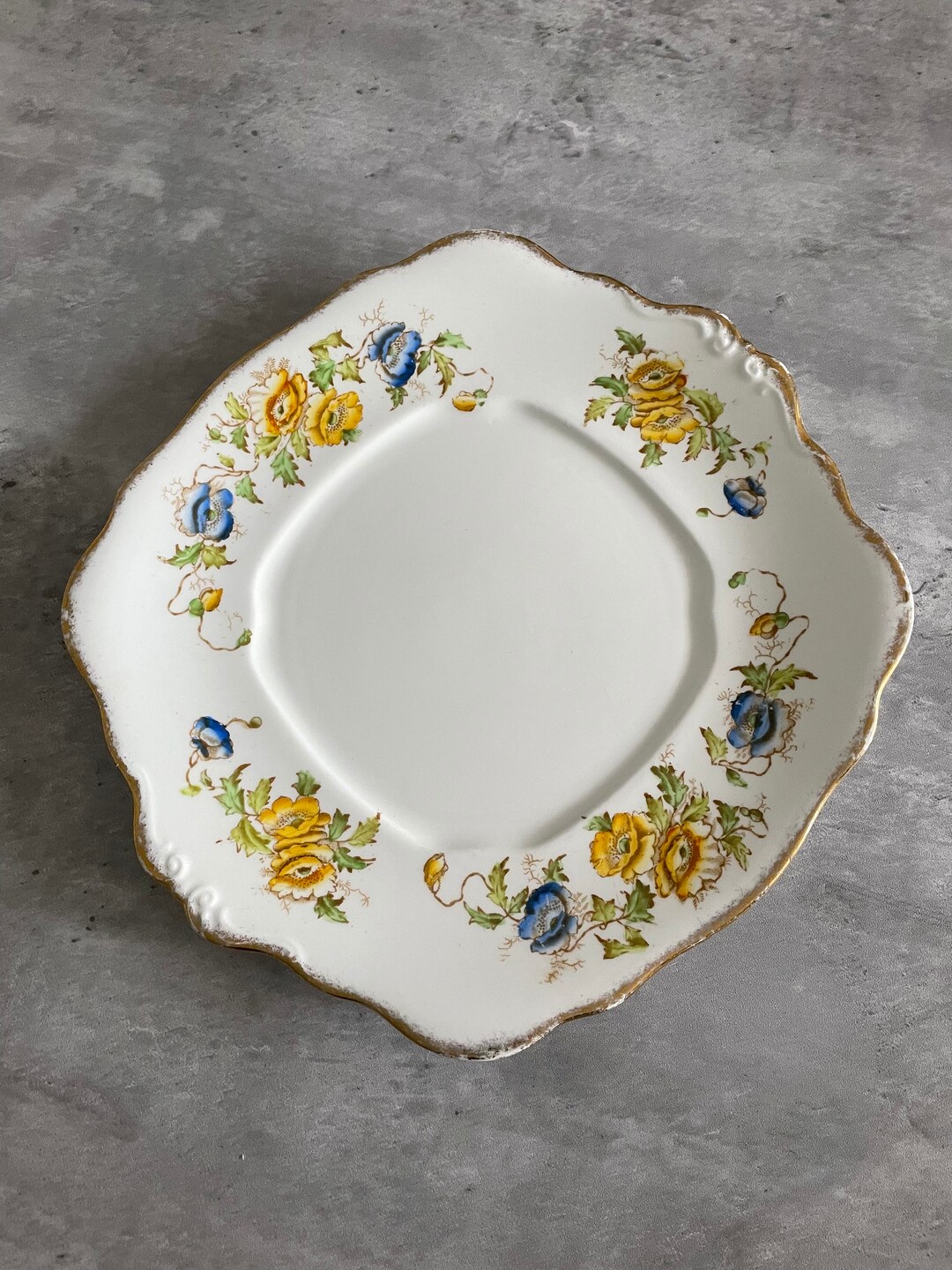 Royal Albert Cake Plate ‘crown China’ (perfectly Paired With a 3 Tier ...