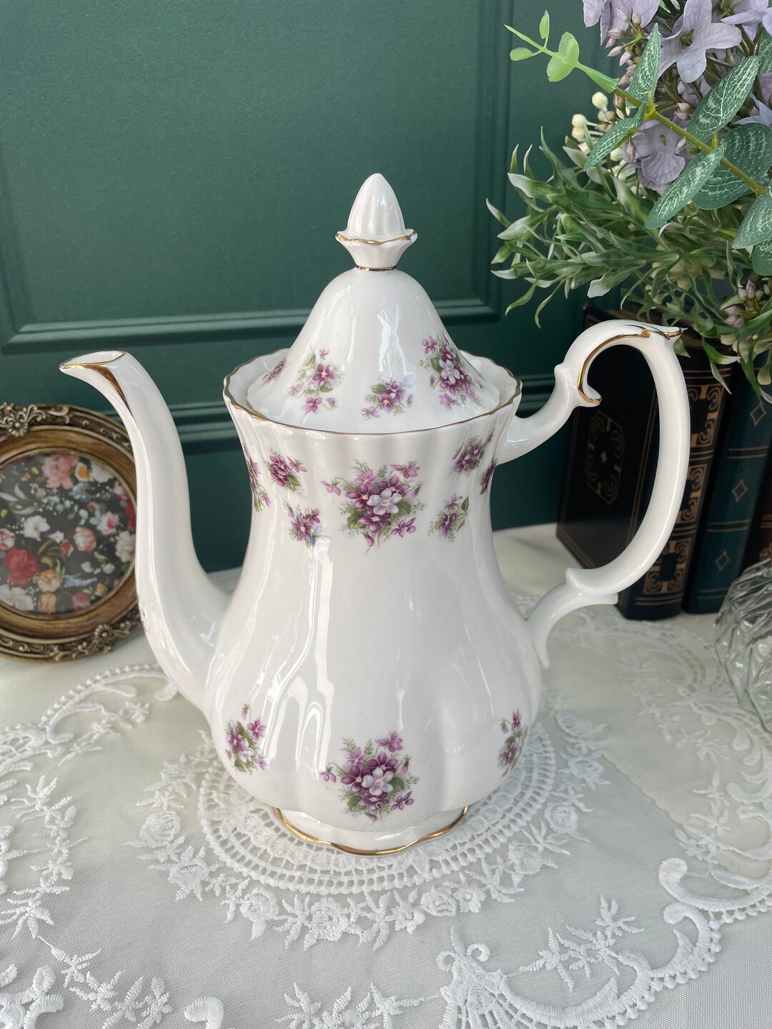Royal Albert Coffee Pot Sweet Violets | 2.5pt Vintage Bone China Pot ...